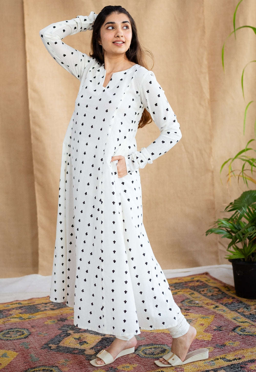 INDIAN ETHNIC WOMEN'S Aarvi Dabu Cotton Dress – THE INDIAN ETHNIC CO.