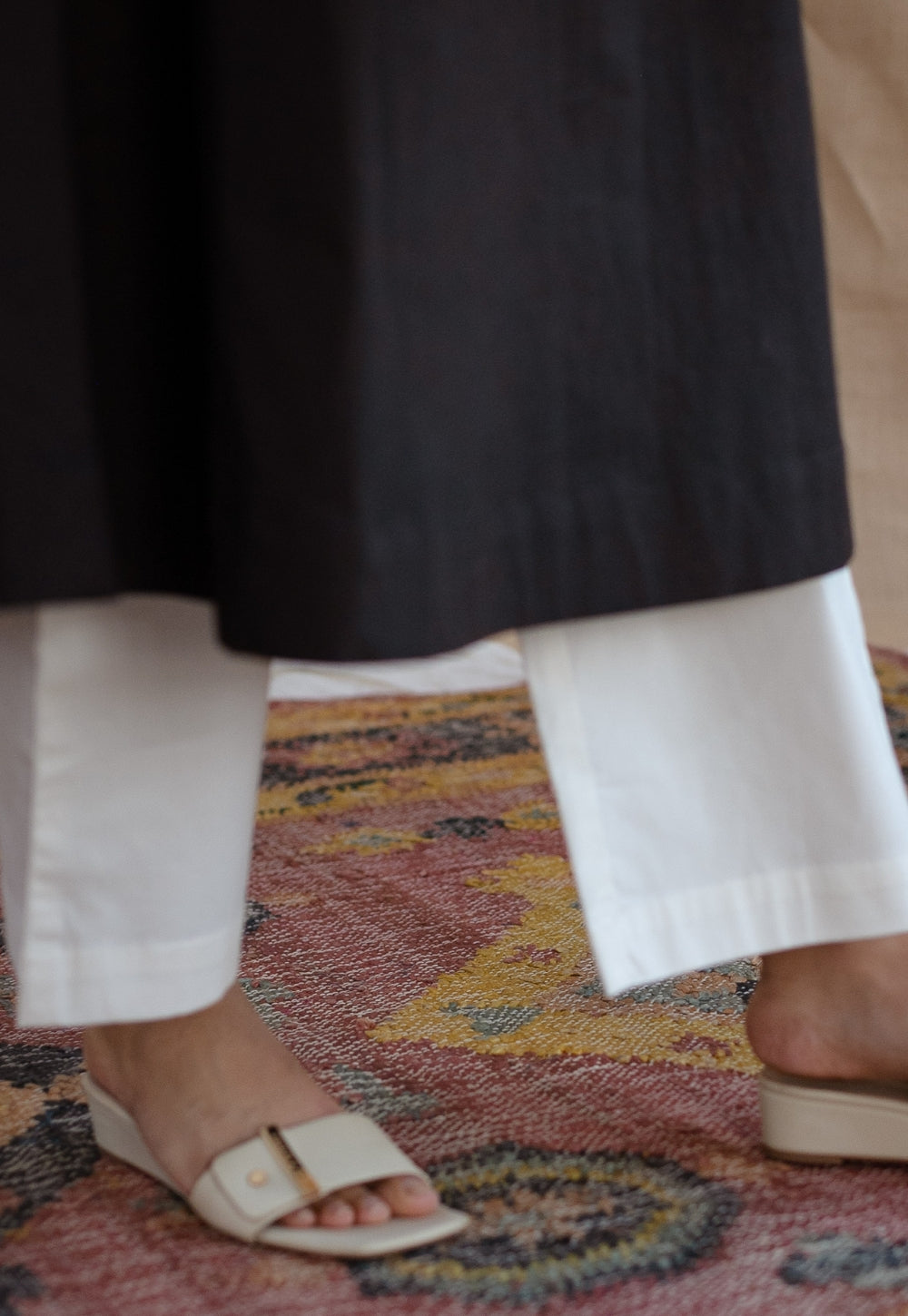 INDIAN ETHNIC WOMEN'S TIECO DyeVerse - White Poplin Cotton Pant – THE ...