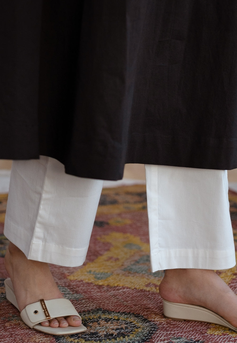 INDIAN ETHNIC WOMEN'S TIECO DyeVerse - White Poplin Cotton Pant – THE ...