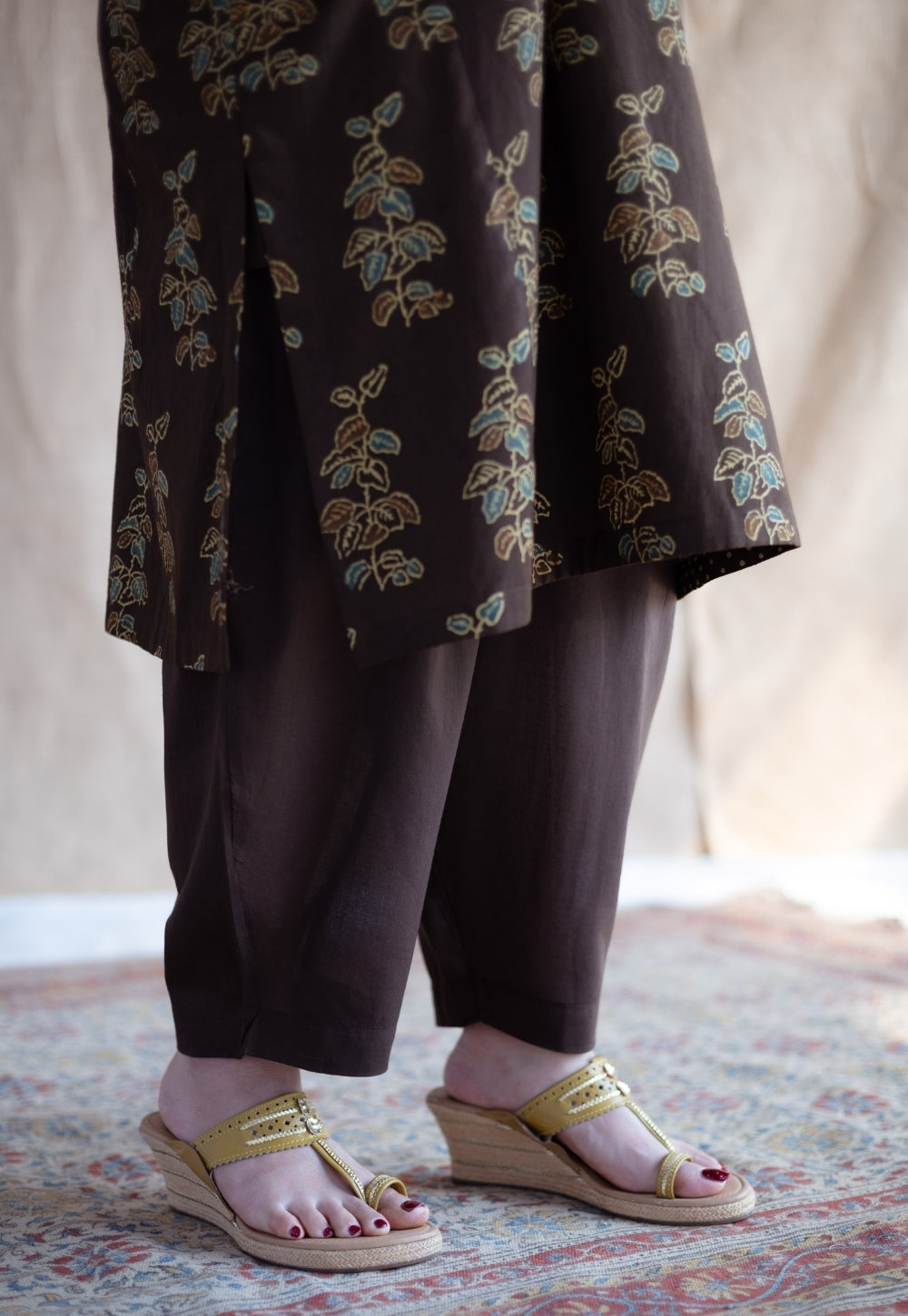 Indian Ethnic Women's Tarin Coffee Brown Solid Slub Cotton Afghan Pant ...