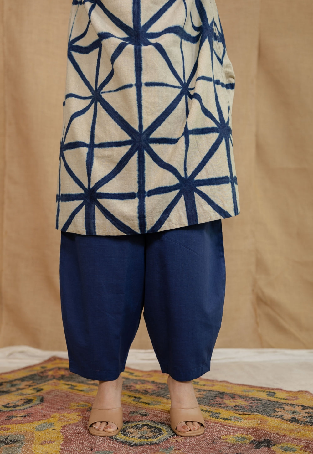 INDIAN ETHNIC WOMEN'S Indigo Solid Slub Cotton Afghan Pant – THE INDIAN ...
