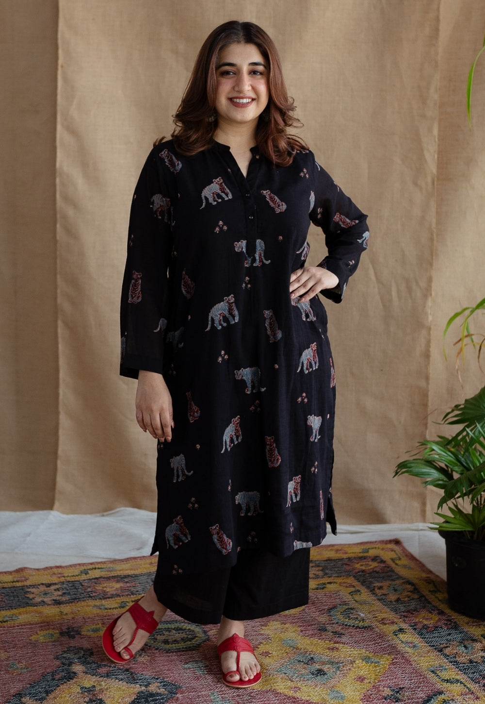 INDIAN ETHNIC WOMEN'S Kanha Bagh MulMul Cotton Kurta – THE INDIAN ...
