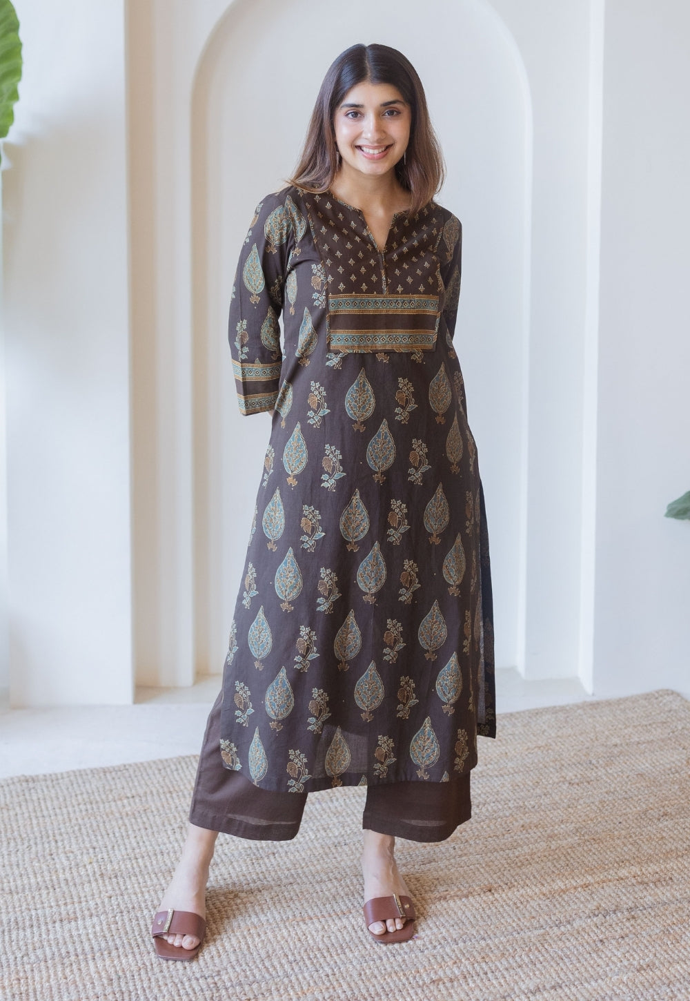 Nisha Brown Ajrakh Cotton Straight Kurta – THE INDIAN ETHNIC CO.