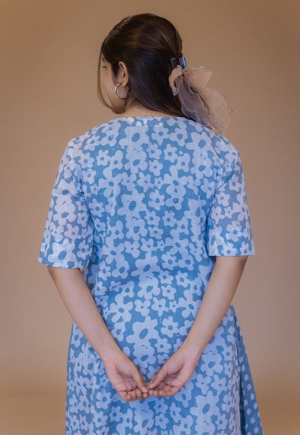 Suhana Blue Batik MulMul A Line Dress with Slip – THE INDIAN ETHNIC CO.