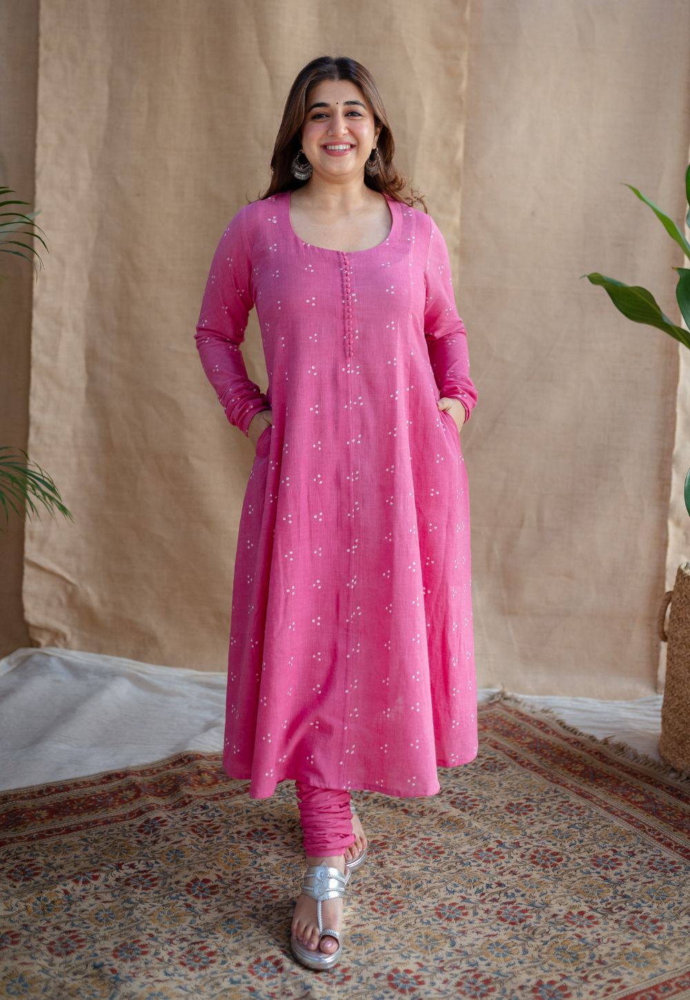 INDIAN ETHNIC WOMEN'S Akrita Dabu Slub Cotton Kali Kurta – THE INDIAN ...