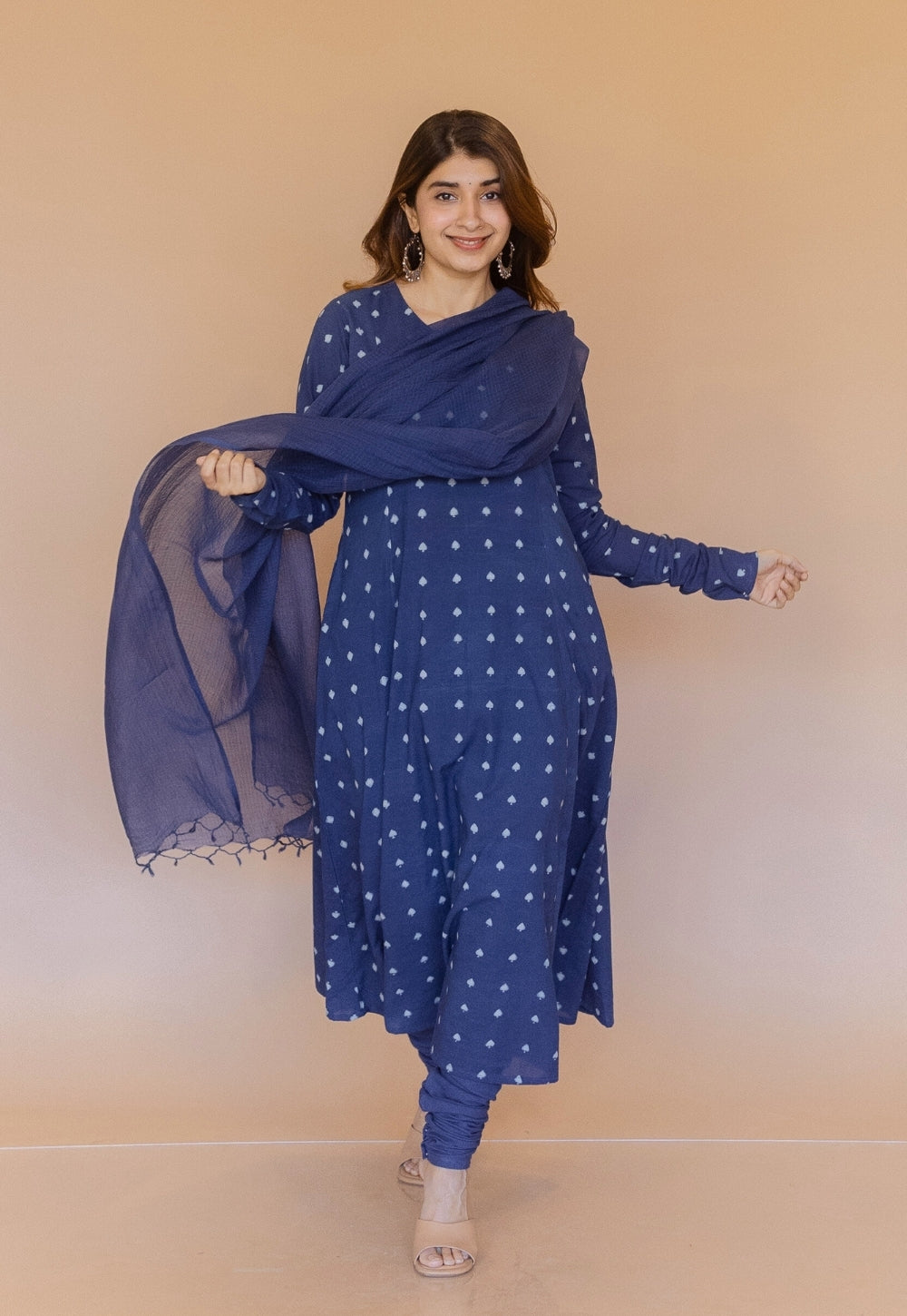 Indian Ethnic Women's Shinat Blue Dabu Cotton Kali Kurta – THE INDIAN ...