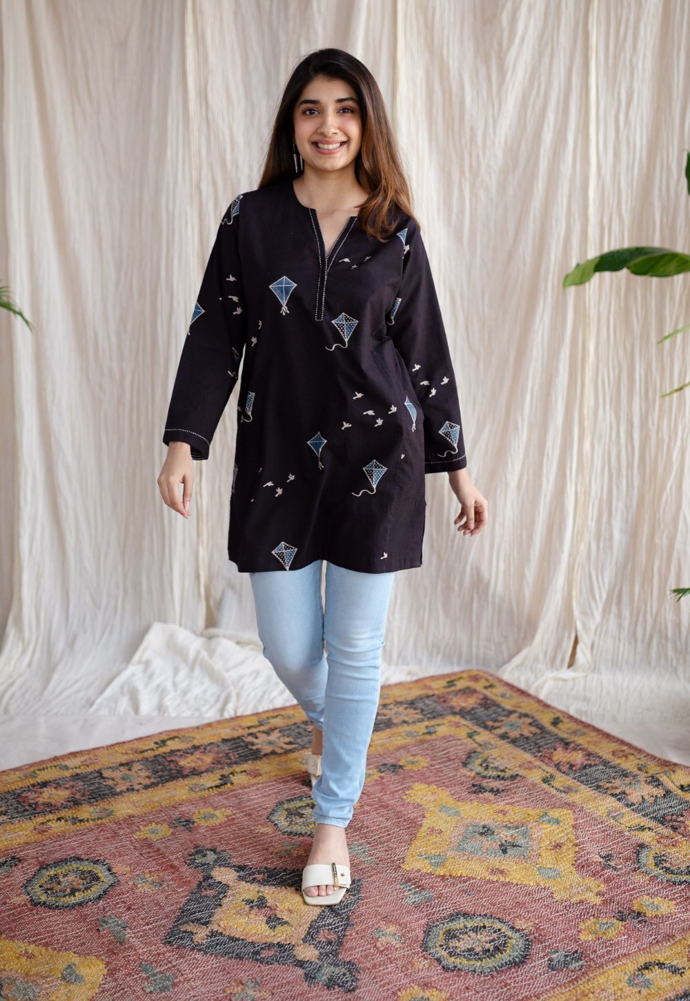 Indian Ethnic Women's Amdavad Patang Cotton Hand Embroidered Top – THE ...