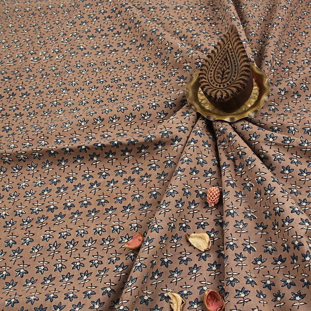 The Indian Ethnic Co's Ajrakh Hand Block Printed Cotton Fabric – THE ...