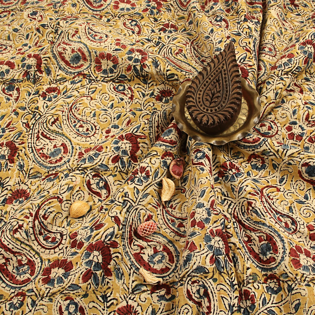 Kalamkari Fabric - Buy Pure Kalamkari Fabric Online @ Rs. 240/Mtr | The ...