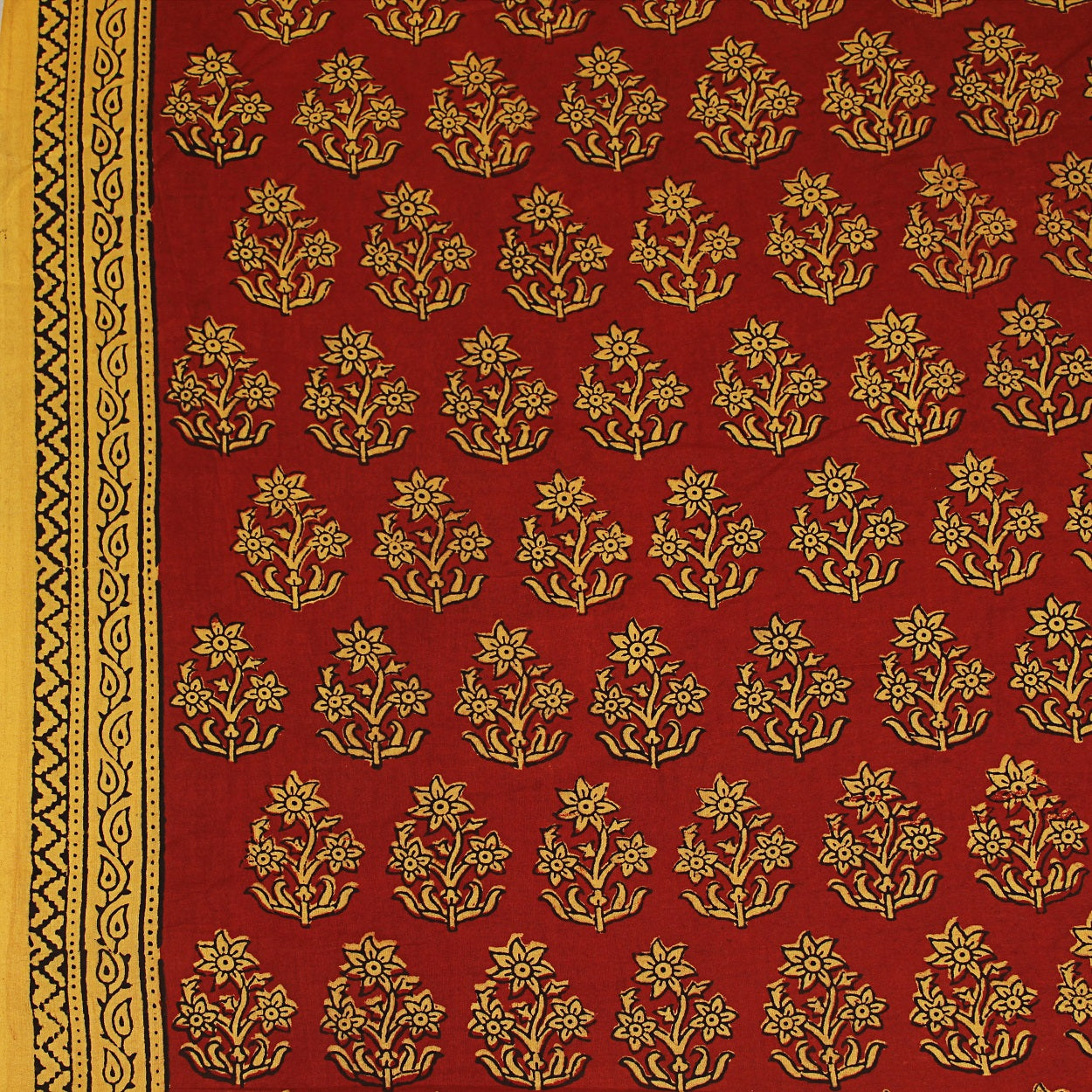 The Indian Ethnic Co's Bagh Hand Block Printed Cotton 3 Piece ...